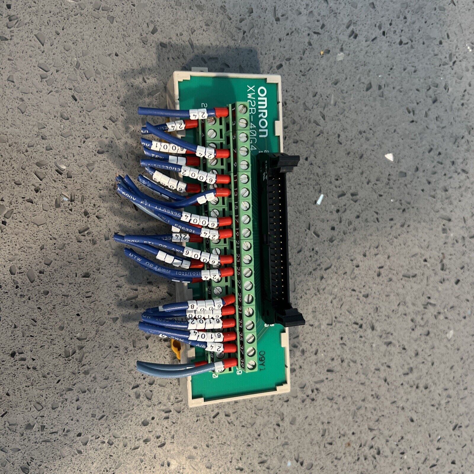 Used Omron XW2B-40G4 Terminal Block w/warranty – Inventive Ideas Inc.